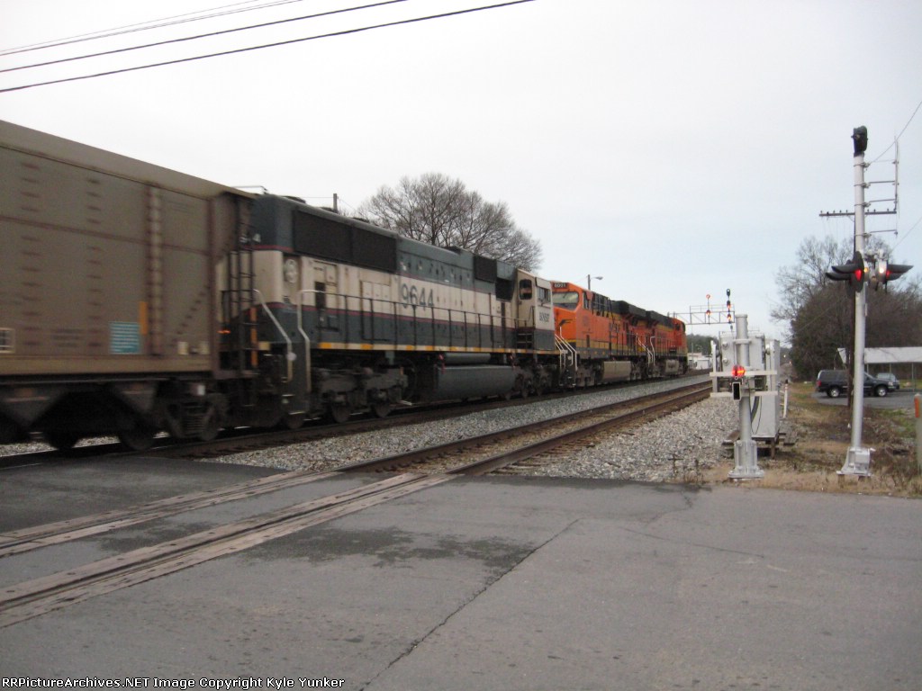 BNSF 9644